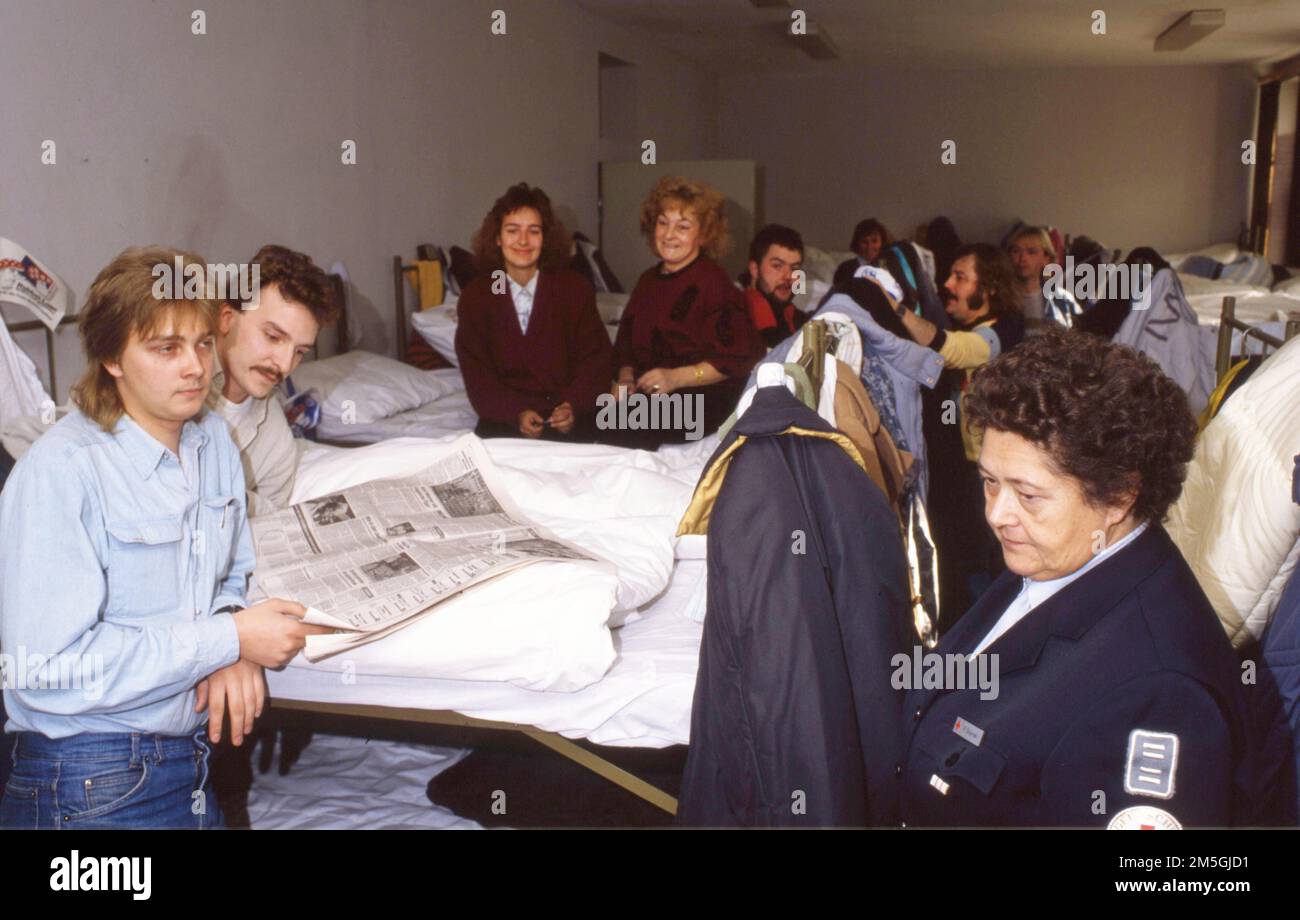 Unna-Massen. Resettlers and GDR refugees (some of them also GDR ...