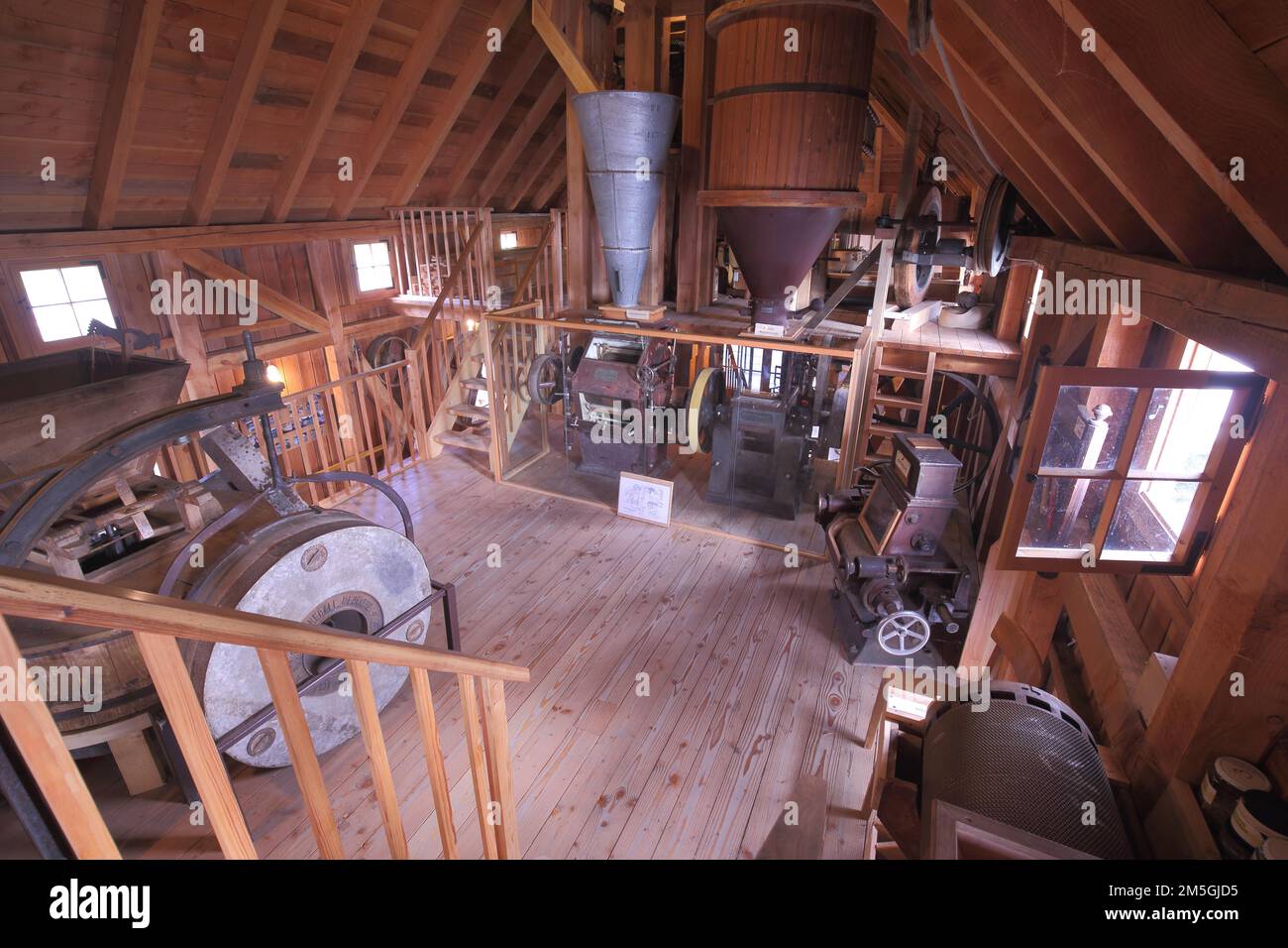 Water mill interior hi-res stock photography and images - Alamy