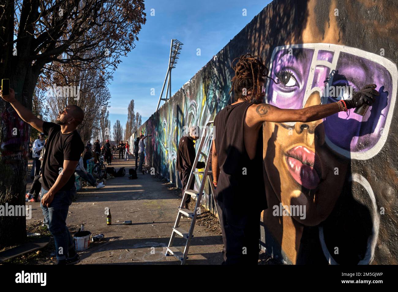 Germany, Berlin, 27. 03. 2022, Sunday afternoon Mauerpark, graffiti ...