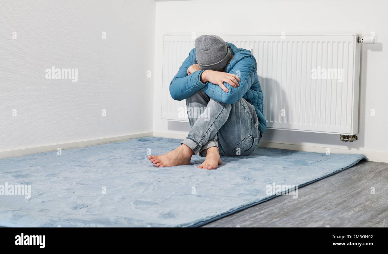 Freezing temperature thermostat hi-res stock photography and images - Alamy