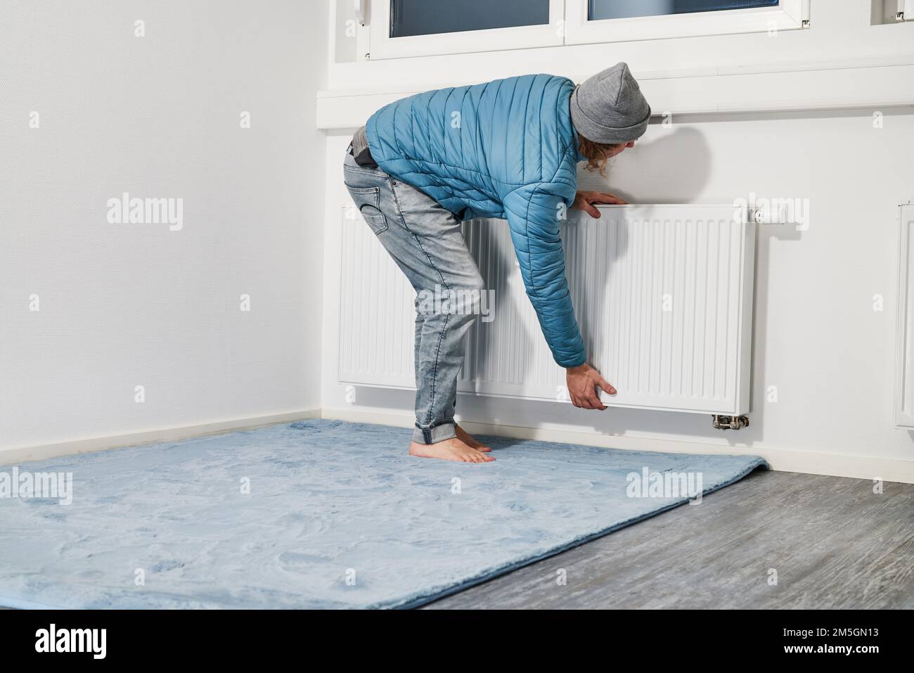 Warm air heating hi-res stock photography and images - Alamy