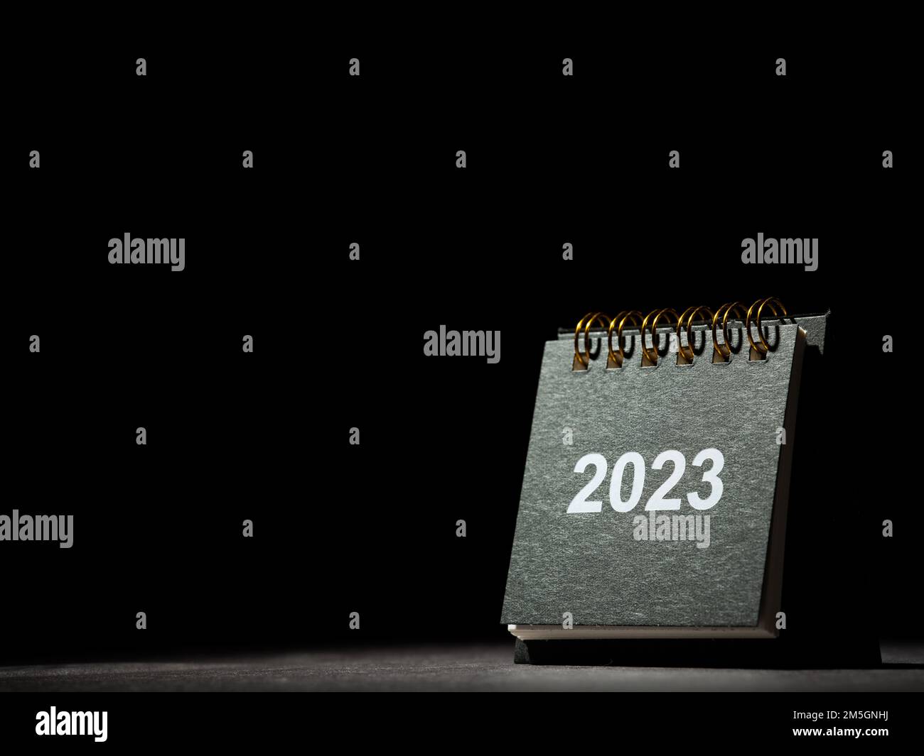Desk calendar 2023 hi-res stock photography and images - Alamy
