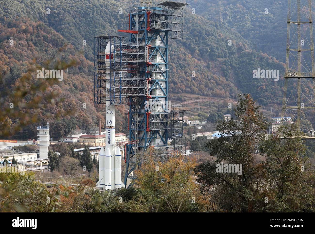 Long march 3b launch hi-res stock photography and images - Alamy