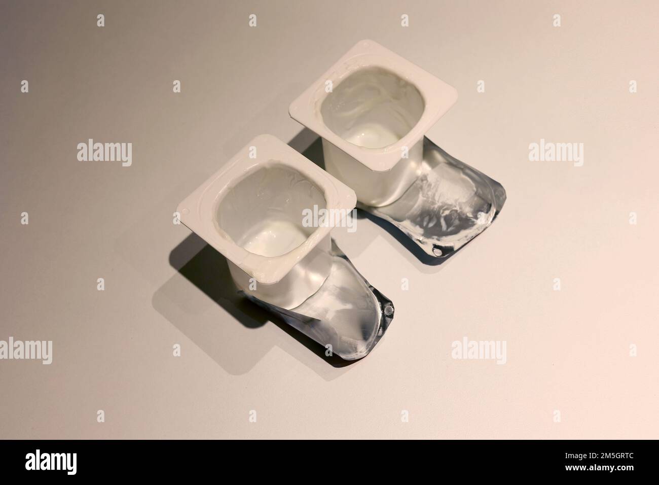 Yogurt cup empty hi-res stock photography and images - Alamy