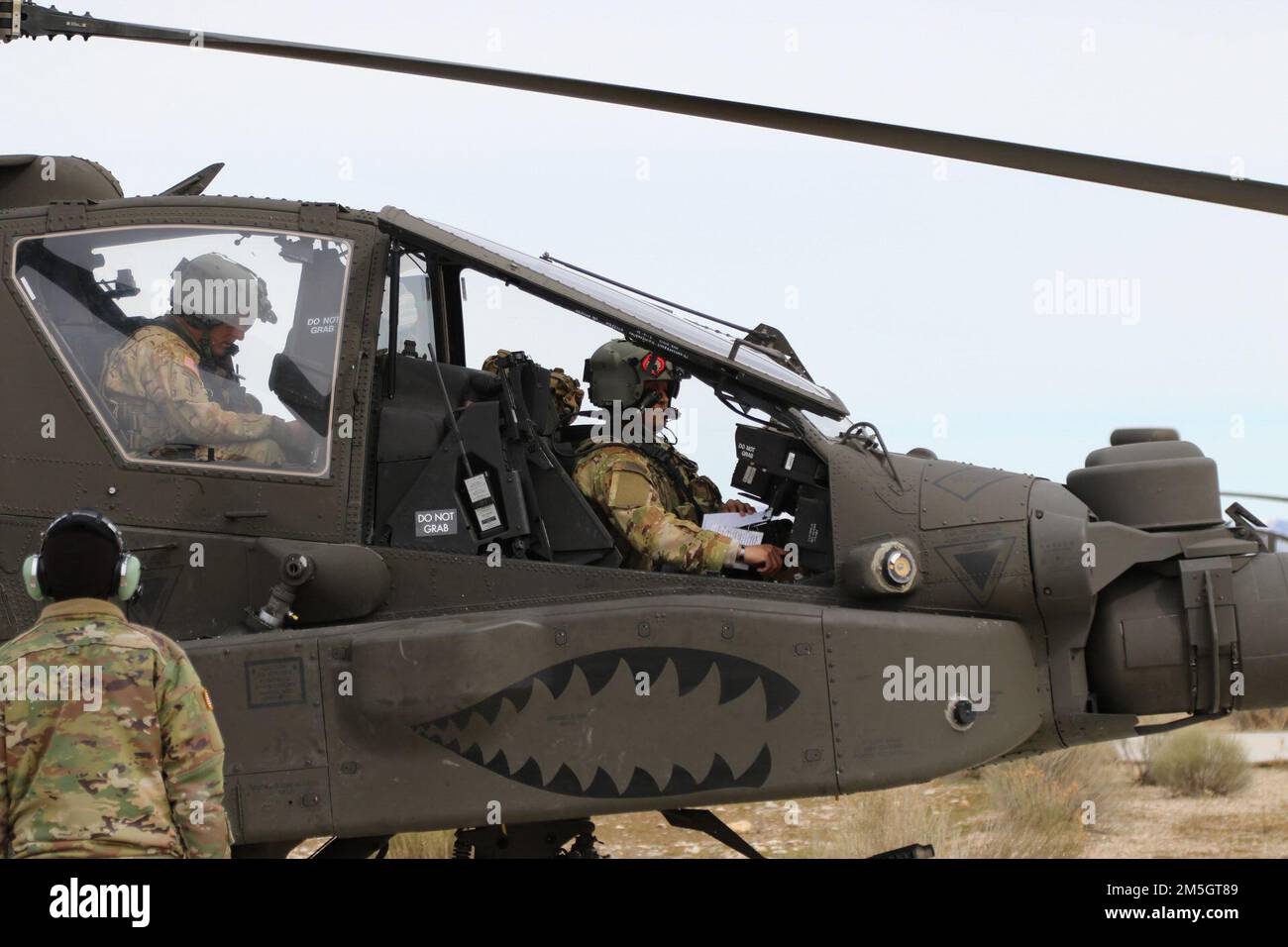 16th combat aviation brigade hi-res stock photography and images - Alamy
