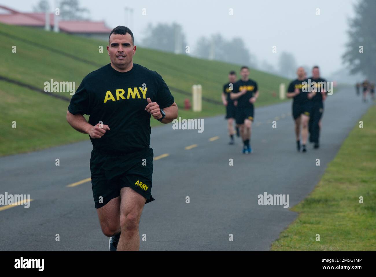 Oregon Army National Guard Sgt. Nathan Flores leads a group of Soldiers ...