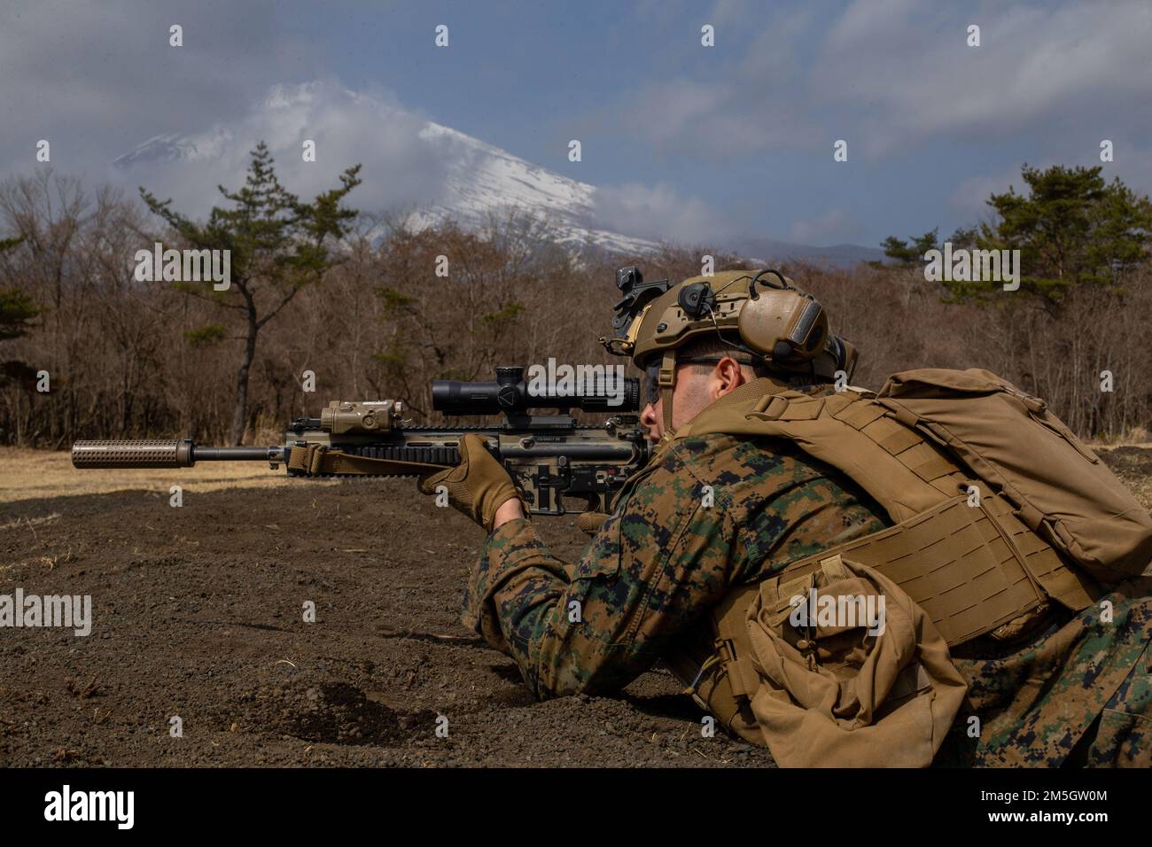 U s marines trained in hi-res stock photography and images - Alamy