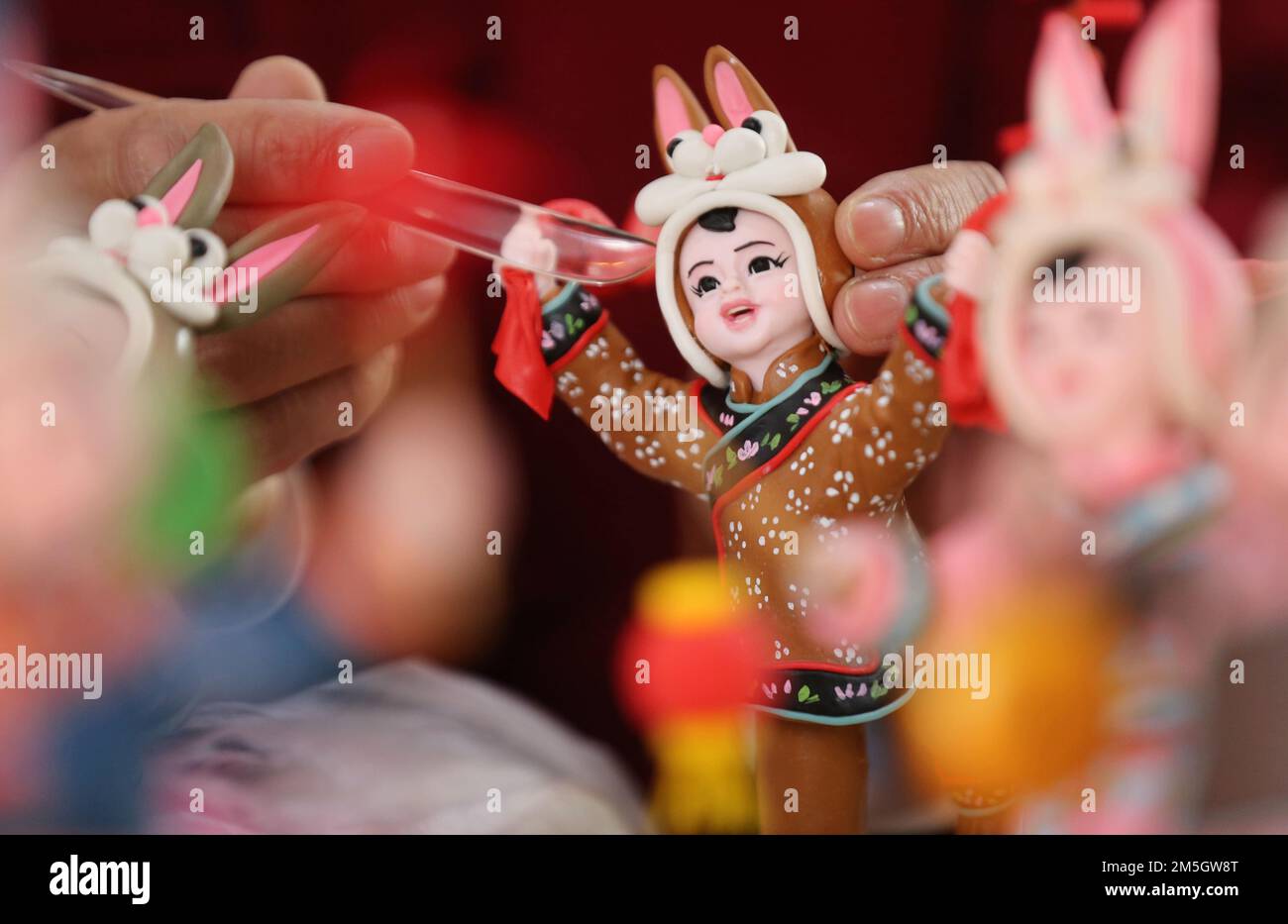 Dough modelling works created by the folk artist in Hongshizhai ...