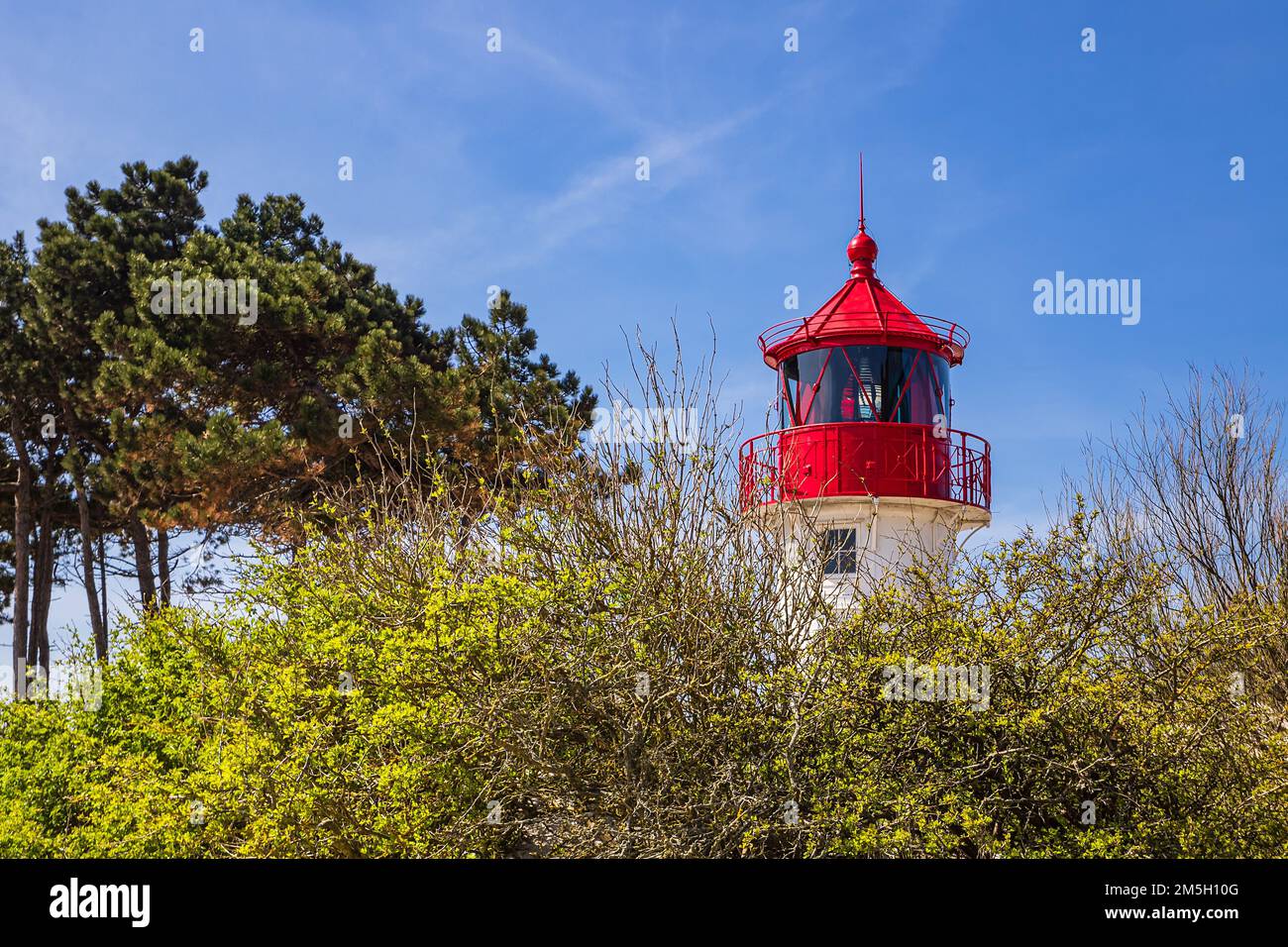 The Lighthouse Gellen On The Island Of Hiddensee Stock Photo - Alamy