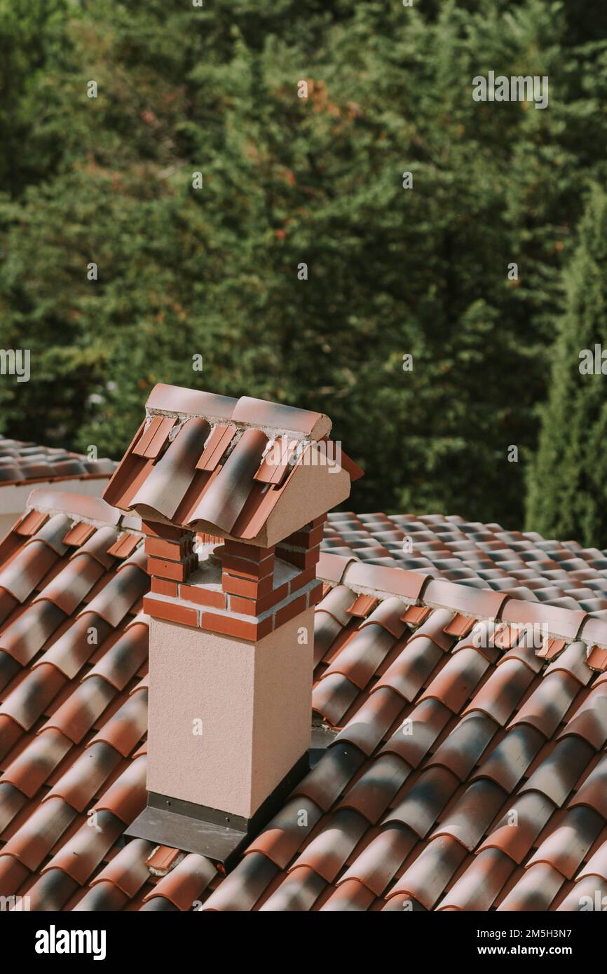 Rooftop fence hi-res stock photography and images - Alamy