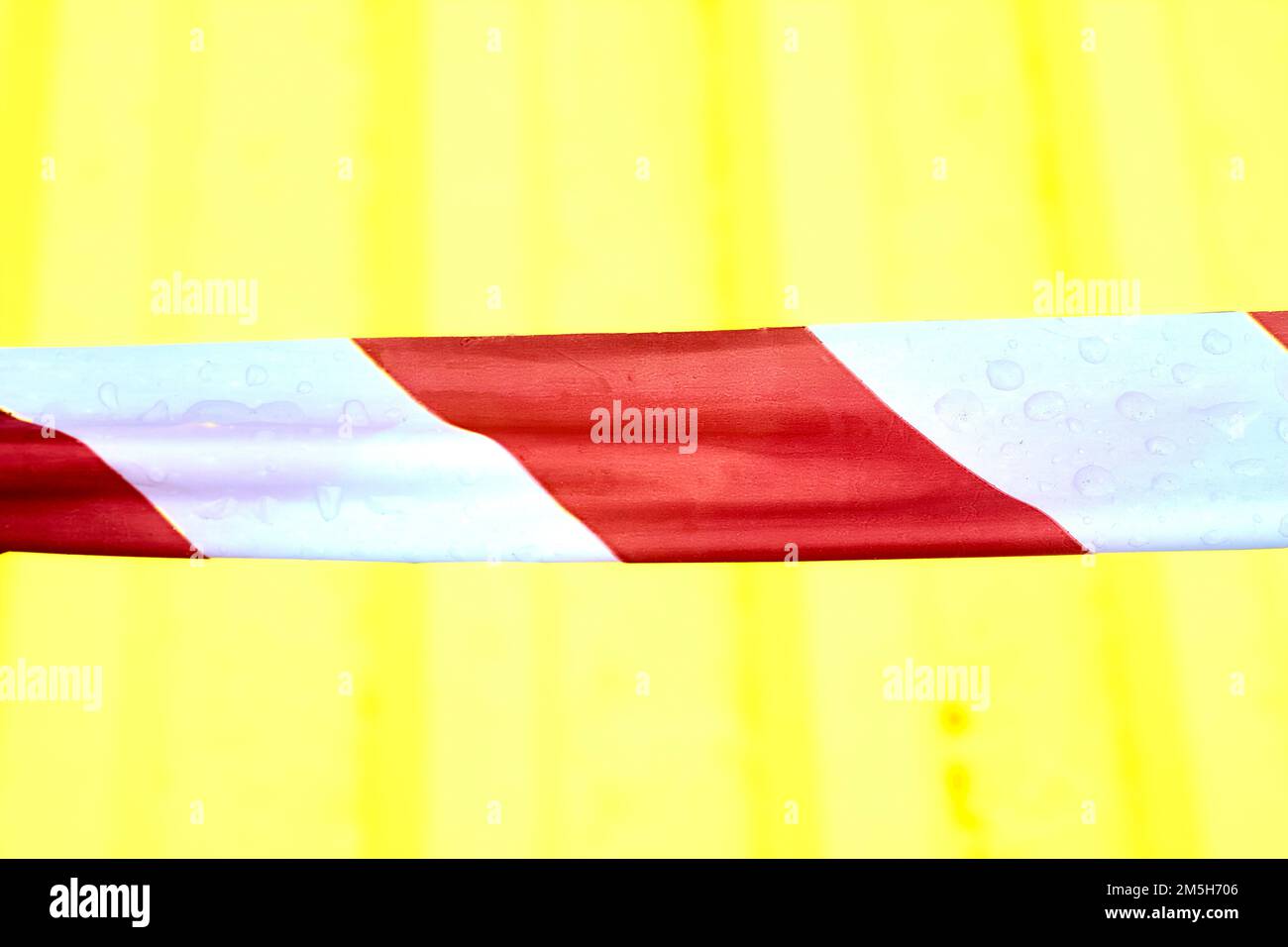 Yellow safety fencing hi-res stock photography and images - Alamy