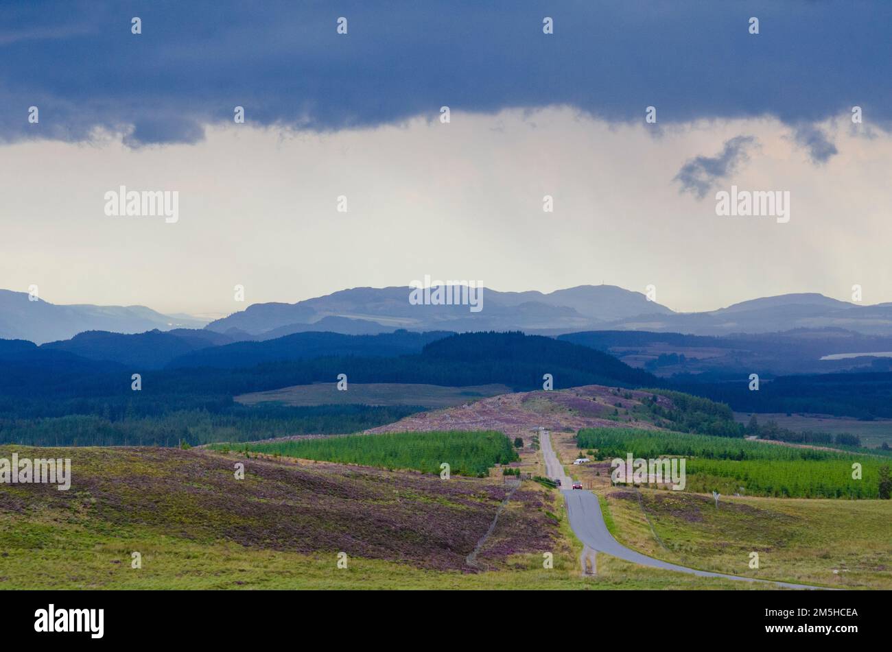 Car scenic road scotland hi-res stock photography and images - Alamy