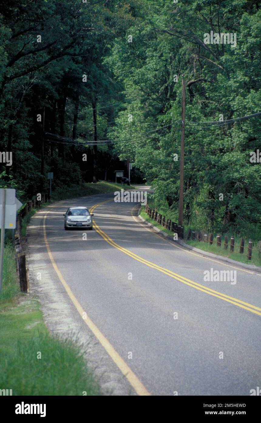Connecticut State Route 169 - SR-169 Scenery. This view of SR-169 shows the tree-lined drive ...