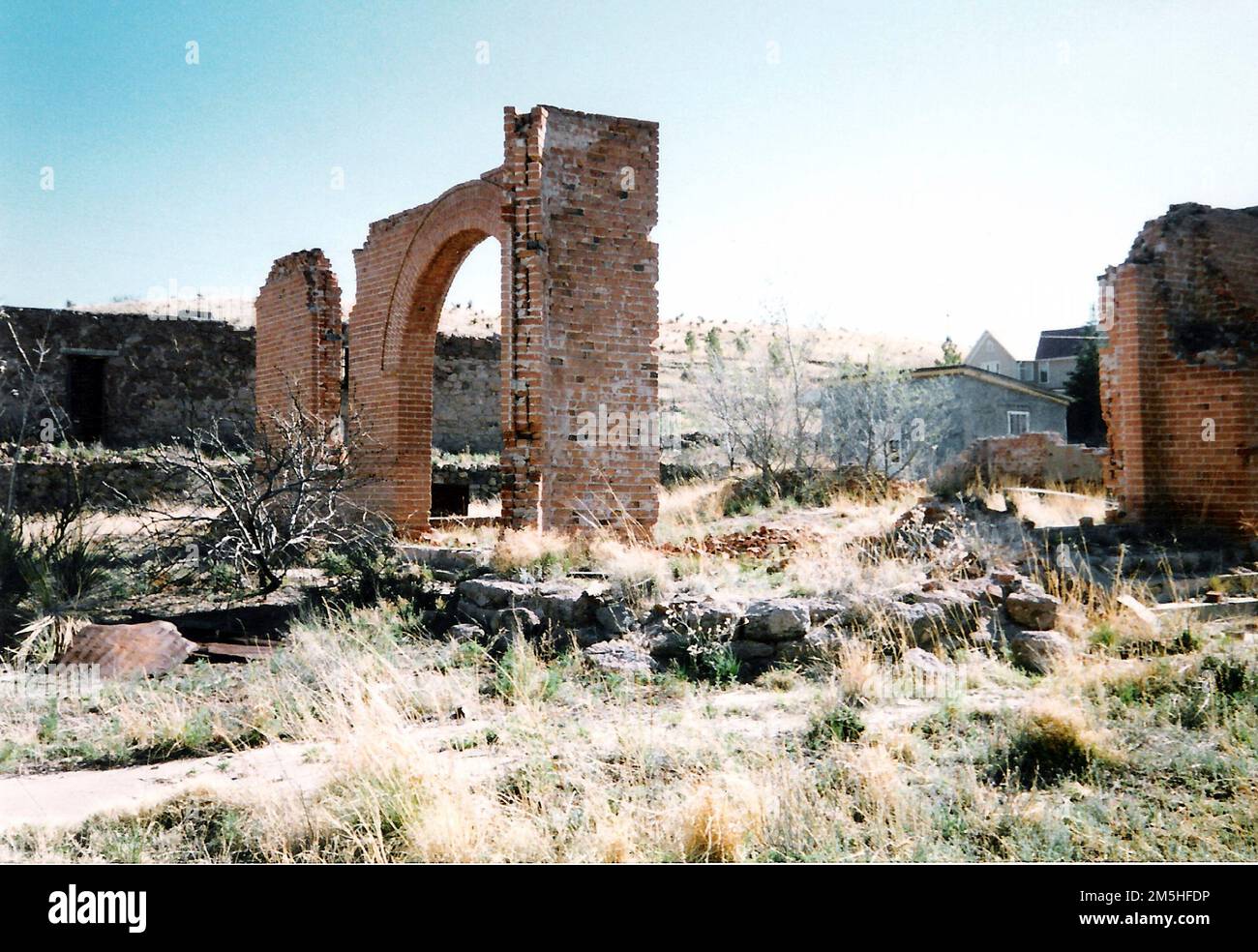 Geronimo Trail Scenic Byway - Remaining Walls Of Hillsboro Courthouse ...