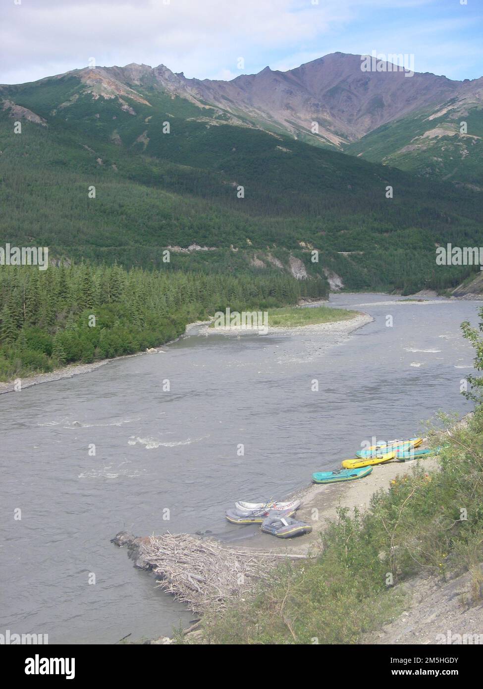 The George Parks Highway Scenic Byway - River View from Nenana River ...