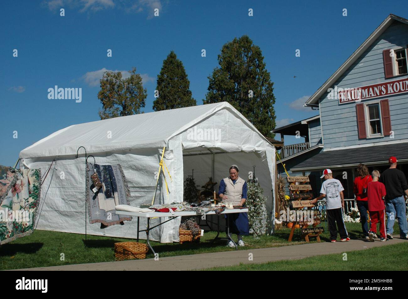 Amish farmers in ohio hi-res stock photography and images - Alamy