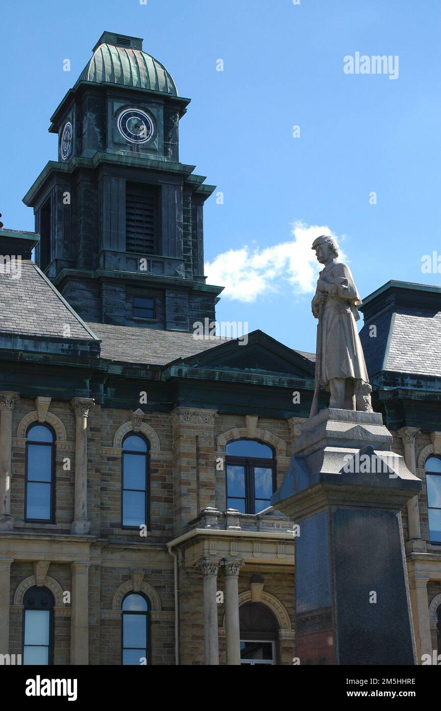 Amish Country Byway - Statue by Millersburg Courthouse. A statue pays ...