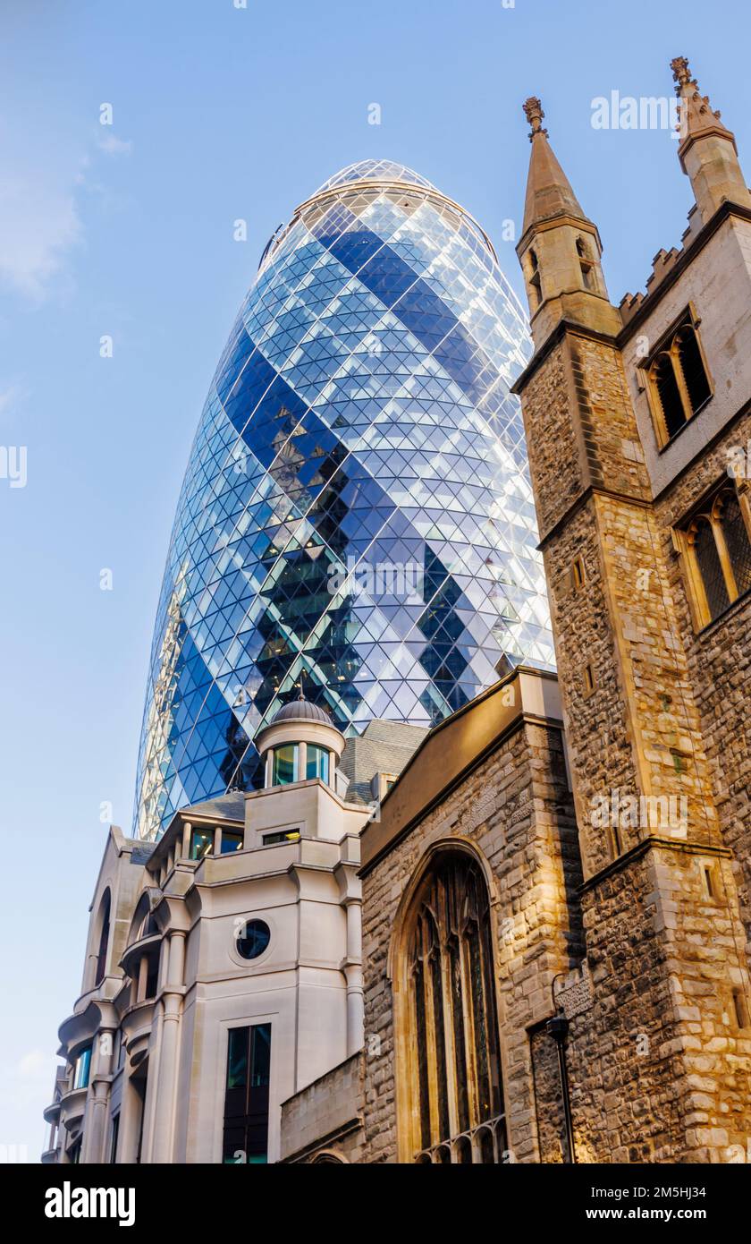 The exterior of the iconic Gherkin building in St Mary Axe in the City ...