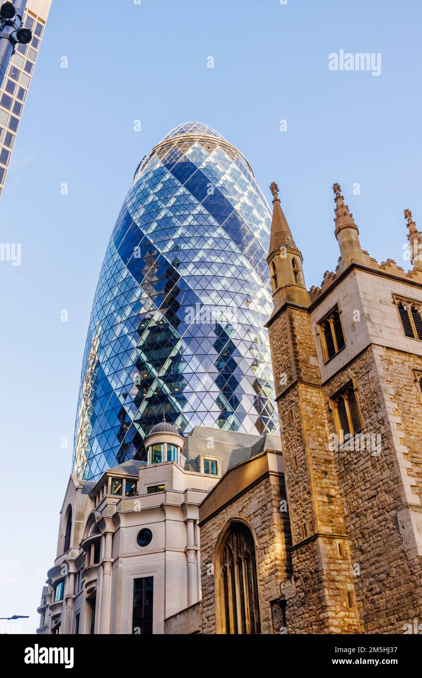 The exterior of the iconic Gherkin building in St Mary Axe in the City ...