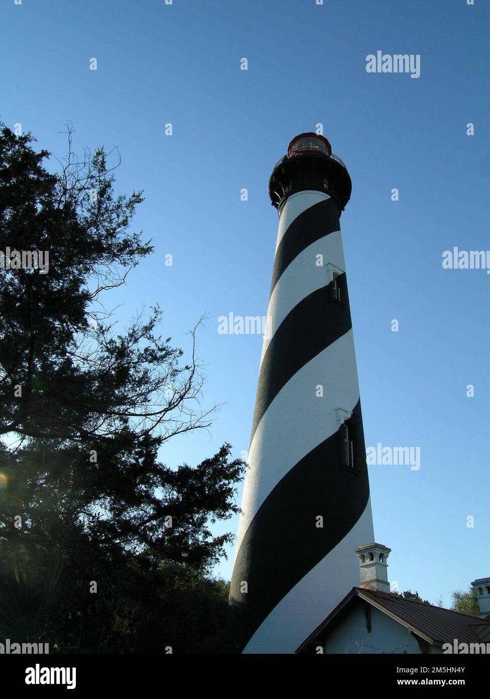 Candy striped lighthouse hi-res stock photography and images - Alamy