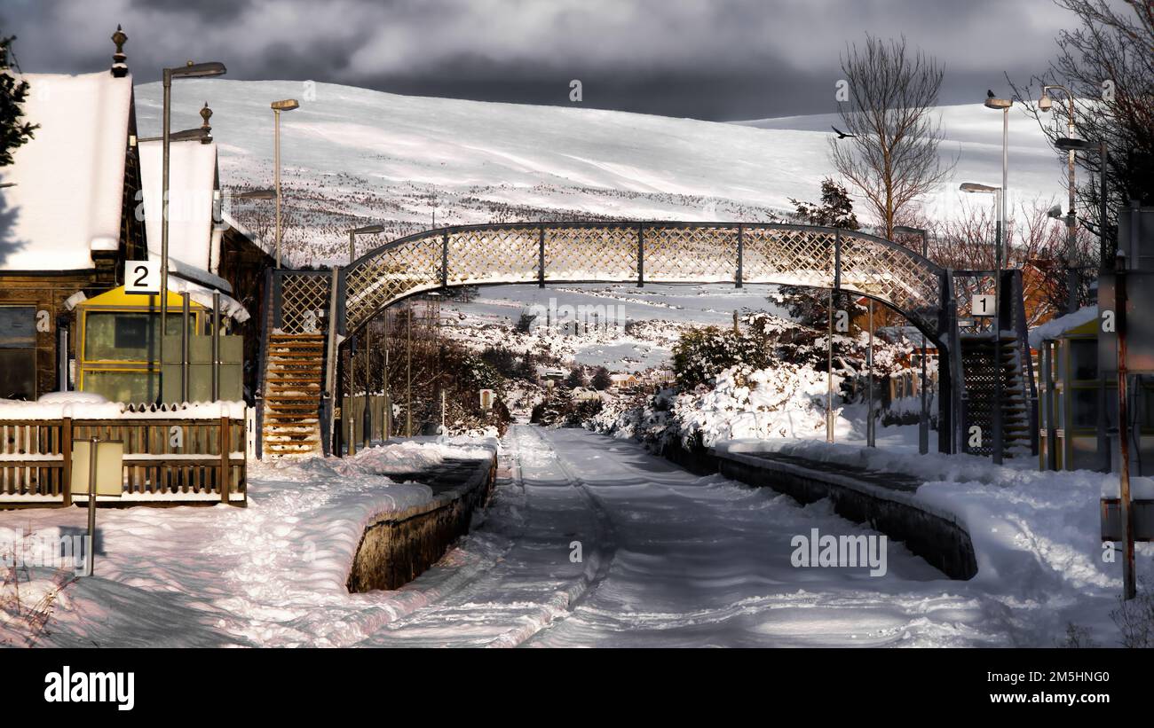 Brora railway station in winter snow Stock Photo - Alamy