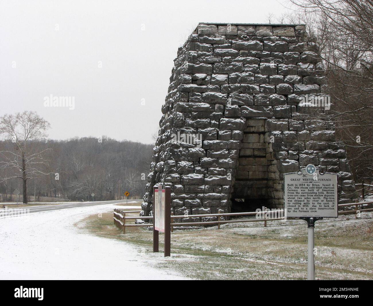 Former outlines hi-res stock photography and images - Alamy