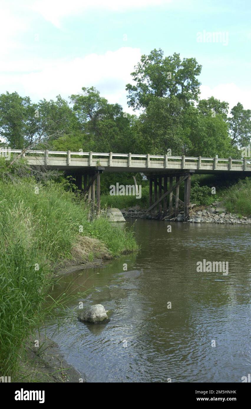 Sheyenne River Valley Scenic Byway - Bridge at Faust Park. This simple ...
