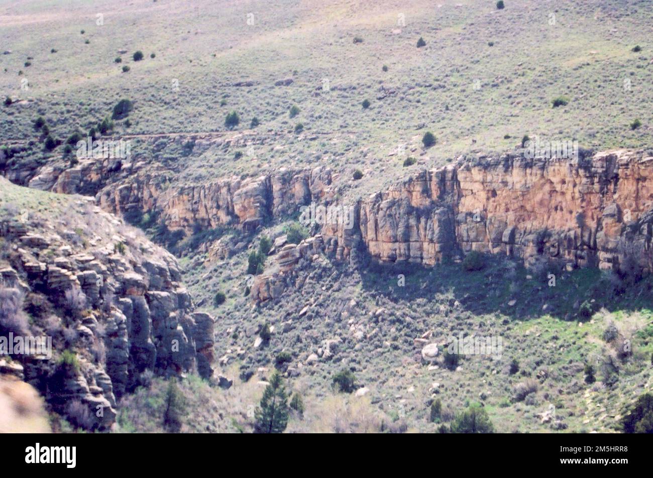 Flaming Gorge-Uintas National Scenic Byway - Hole-In-The-Wall Canyon ...