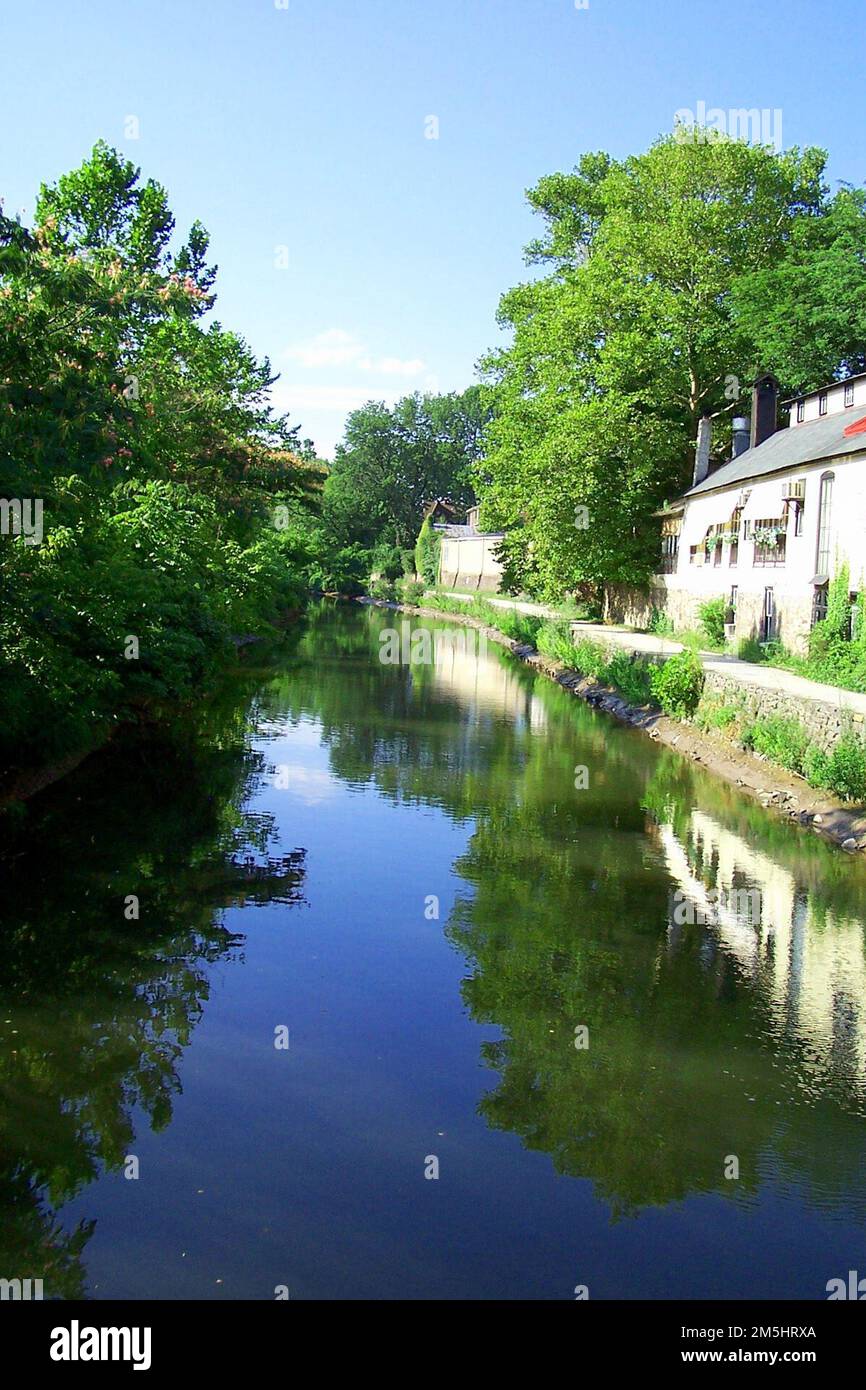 Delaware River Scenic Byway - Delaware and Raritan Canal. A picturesque ...