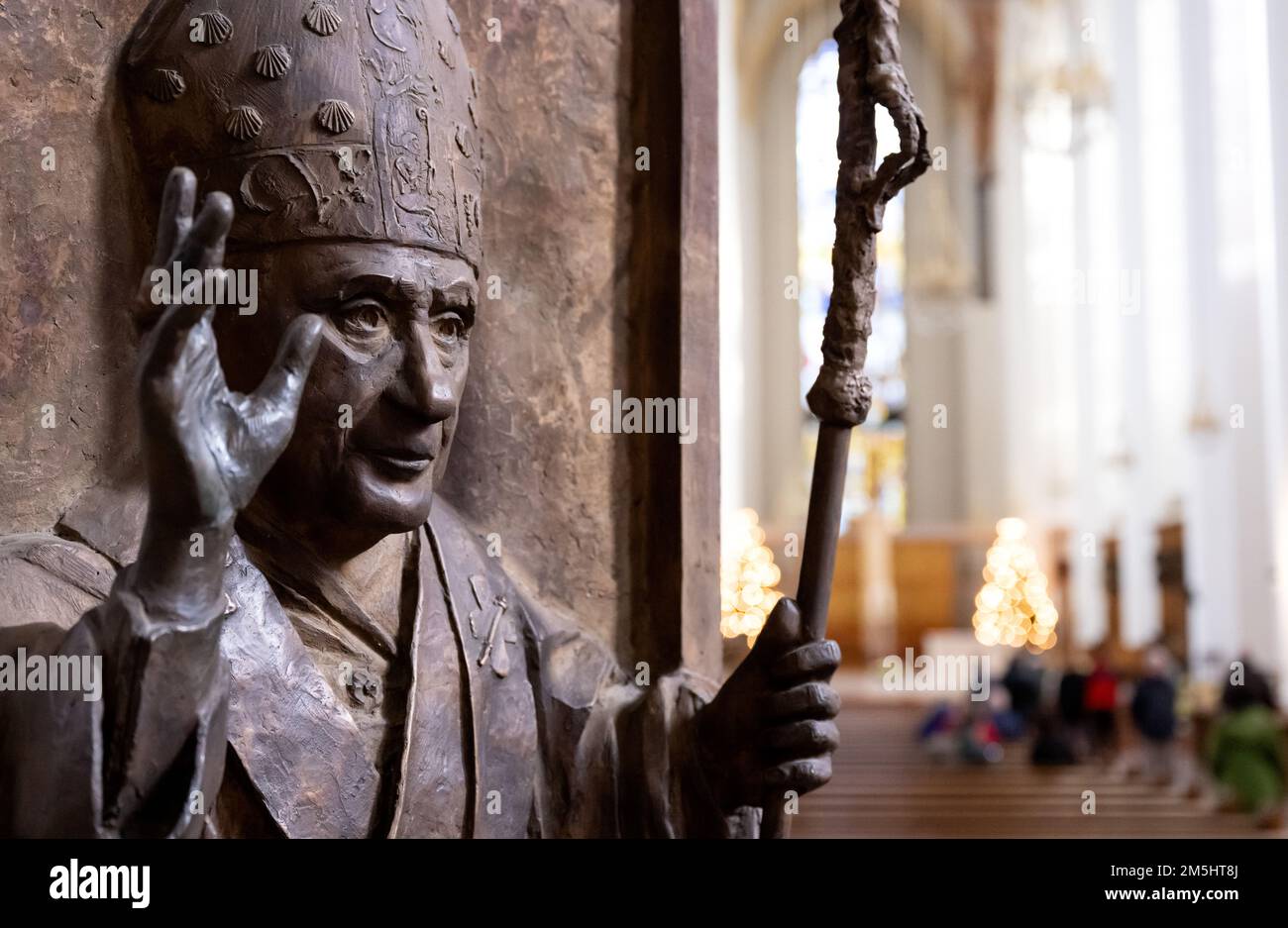 Munich, Germany. 29th Dec, 2022. A relief in the Frauenkirche depicts ...