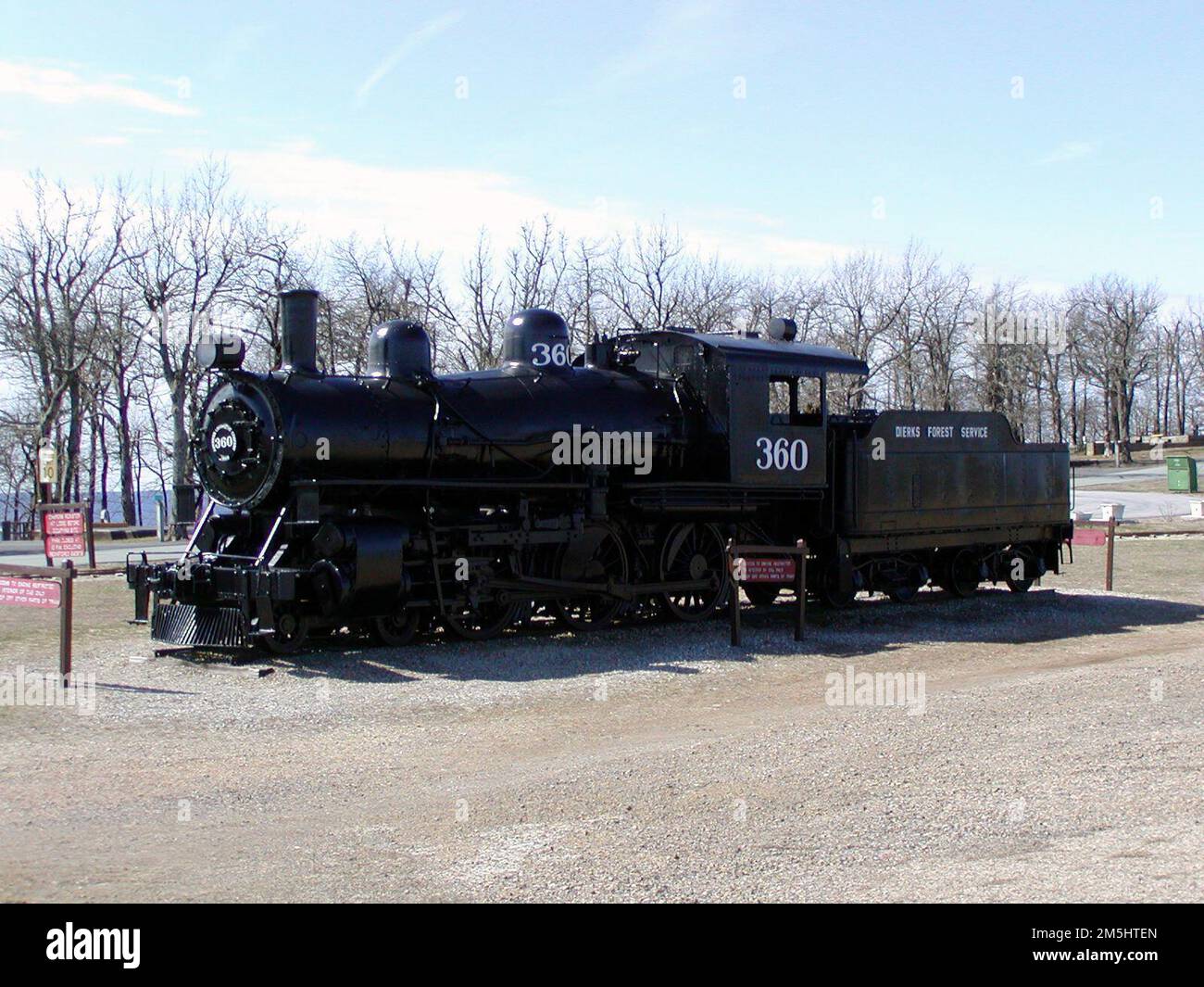 Talimena Scenic Drive - Old Engine 320 At Queen Wilhelmina State Park ...