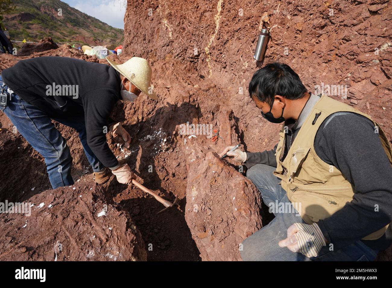 Chuxiong, China's Yunnan Province. 28th Dec, 2022. Workers work at a ...