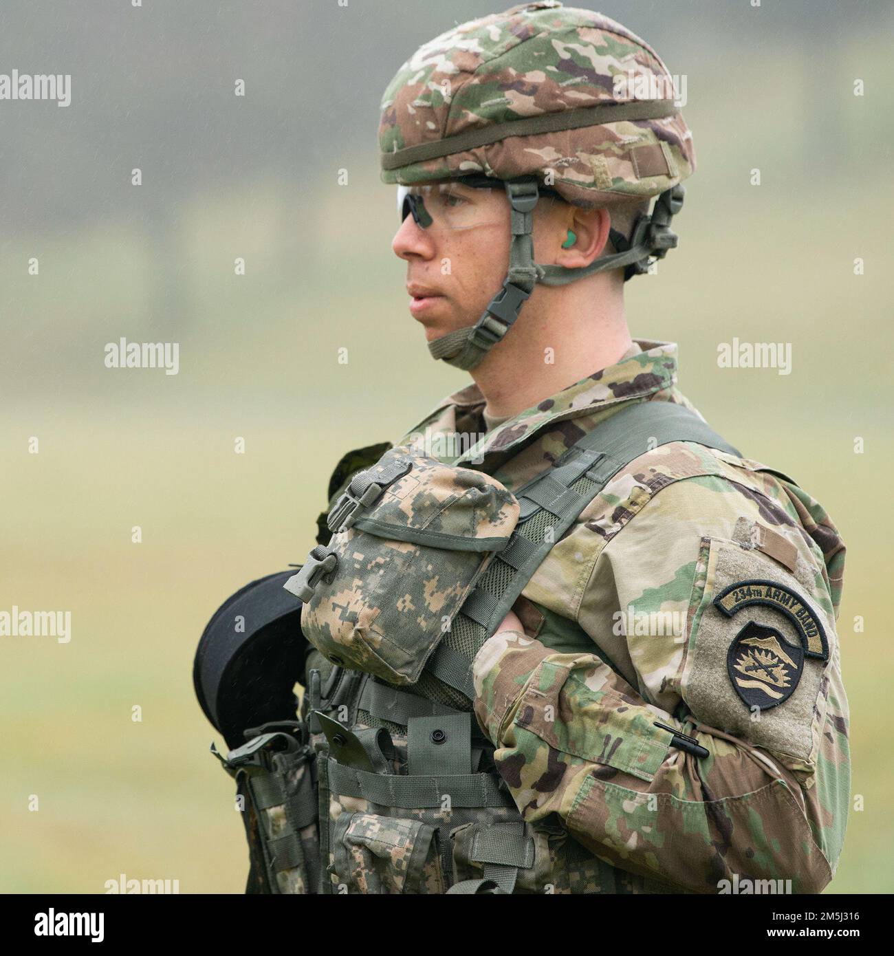 Oregon Army National Guard Soldiers test and zero there weapons during ...