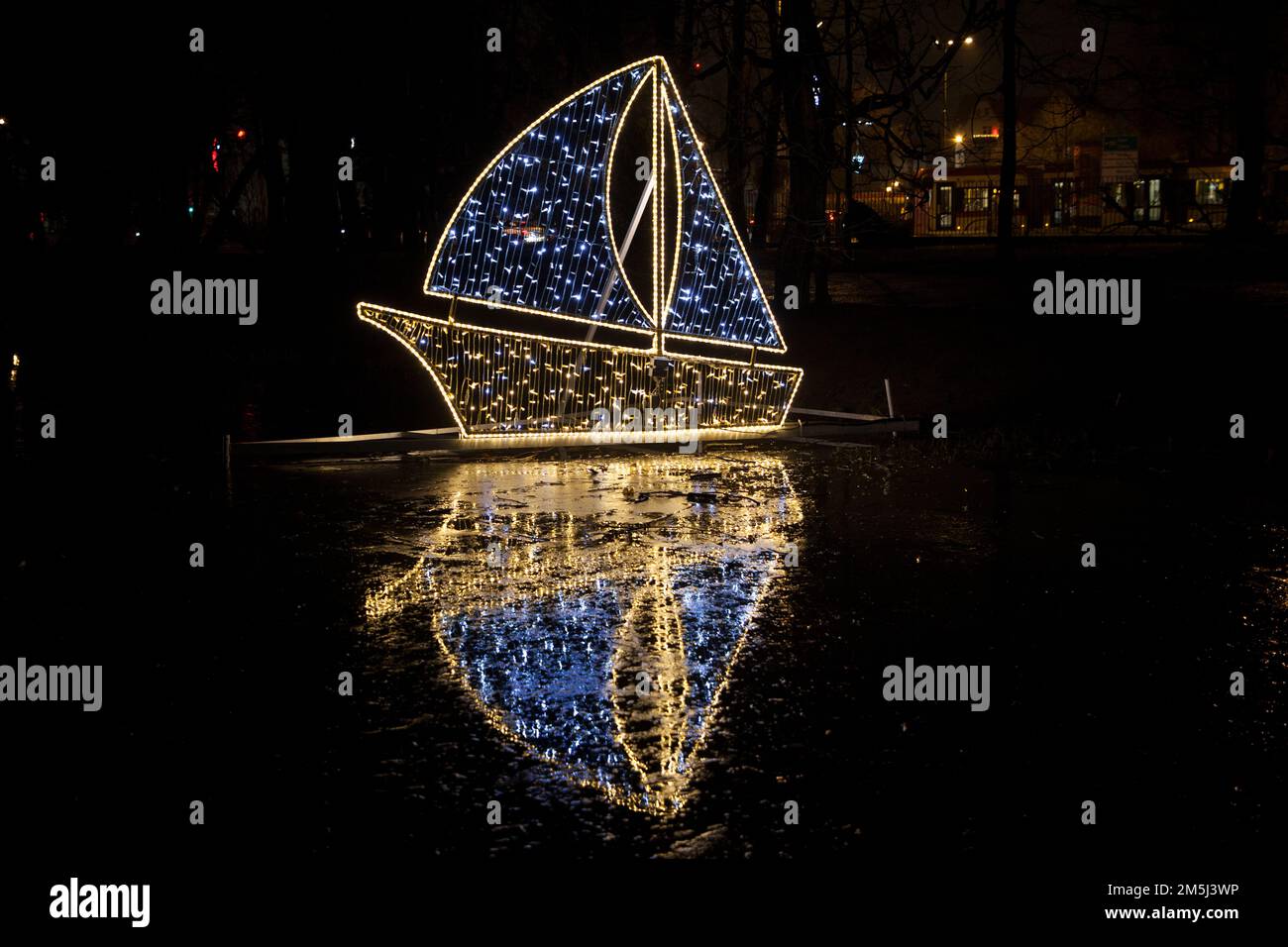 Winter Holiday Lights in Oliwa Park, Gdansk, Poland - Iluminacje w ...
