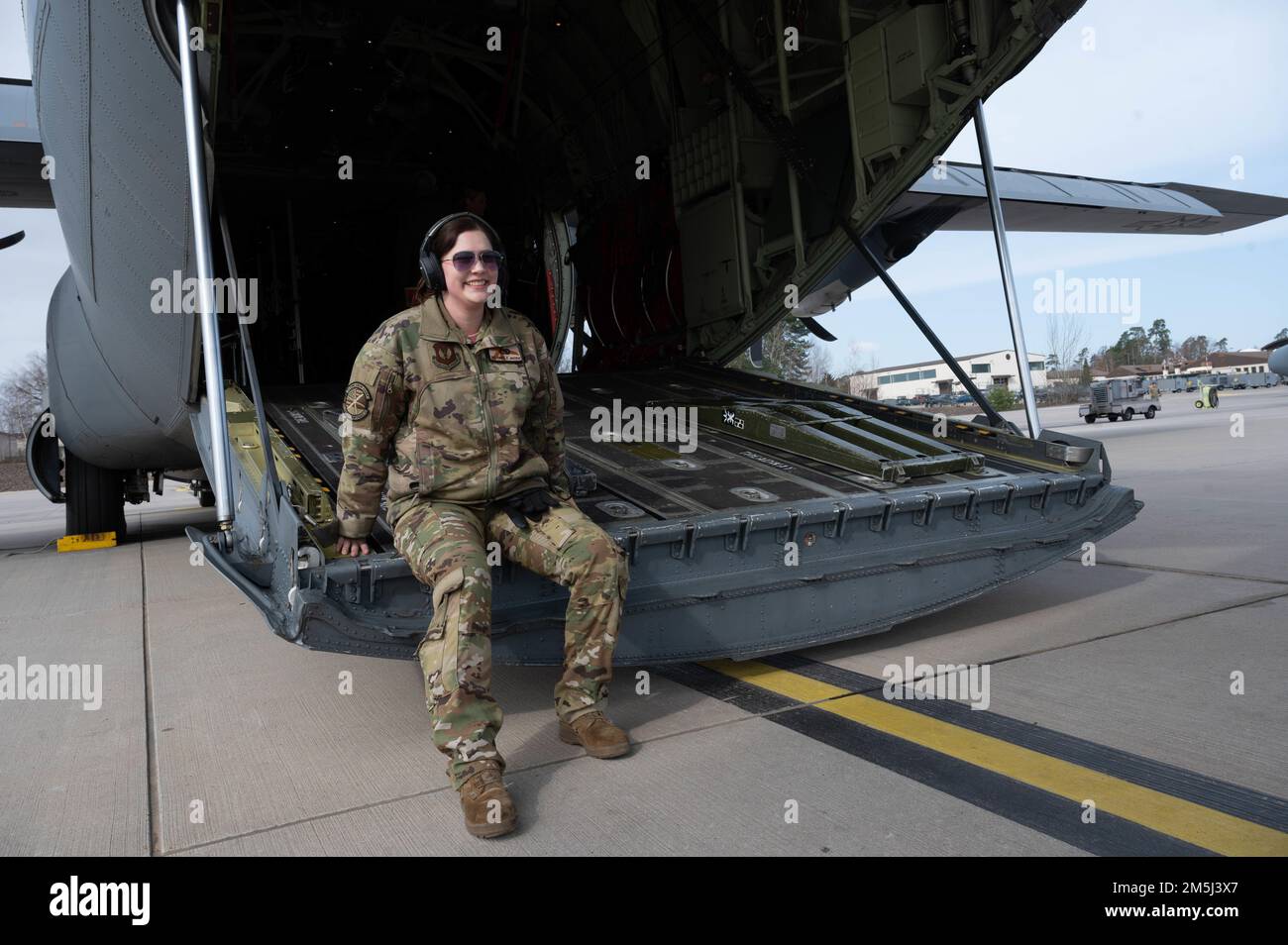 Mxs aircraft hi-res stock photography and images - Alamy