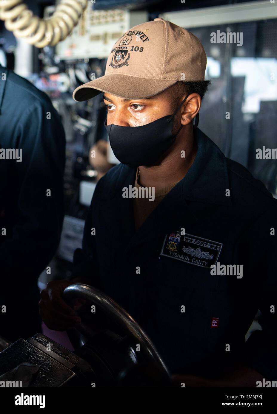 PHILIPPINE SEA (March 18, 2022) Boatswain’s Mate Seaman Tyshaun Canty ...