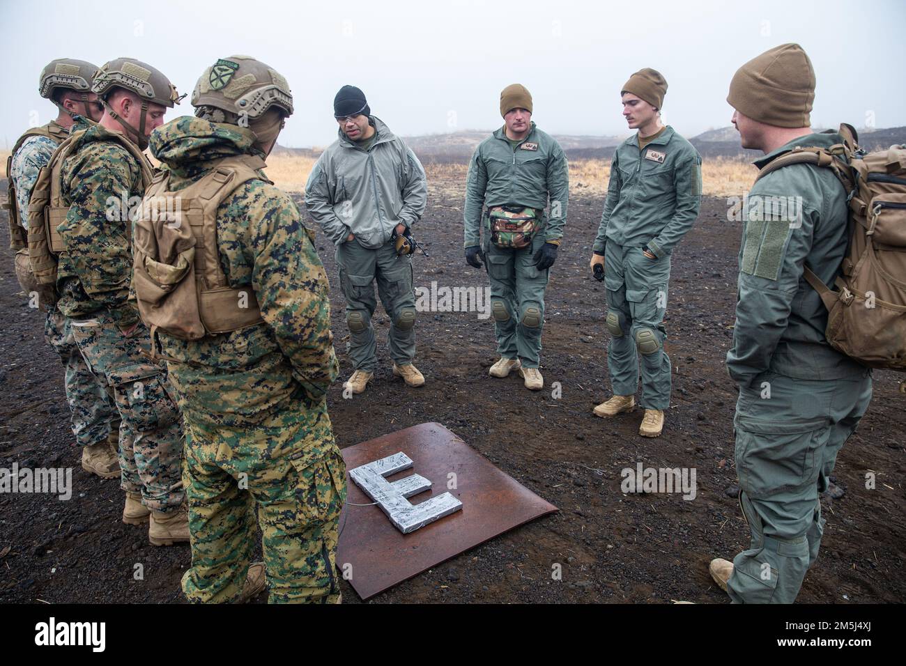Demolition techniques hi-res stock photography and images - Alamy