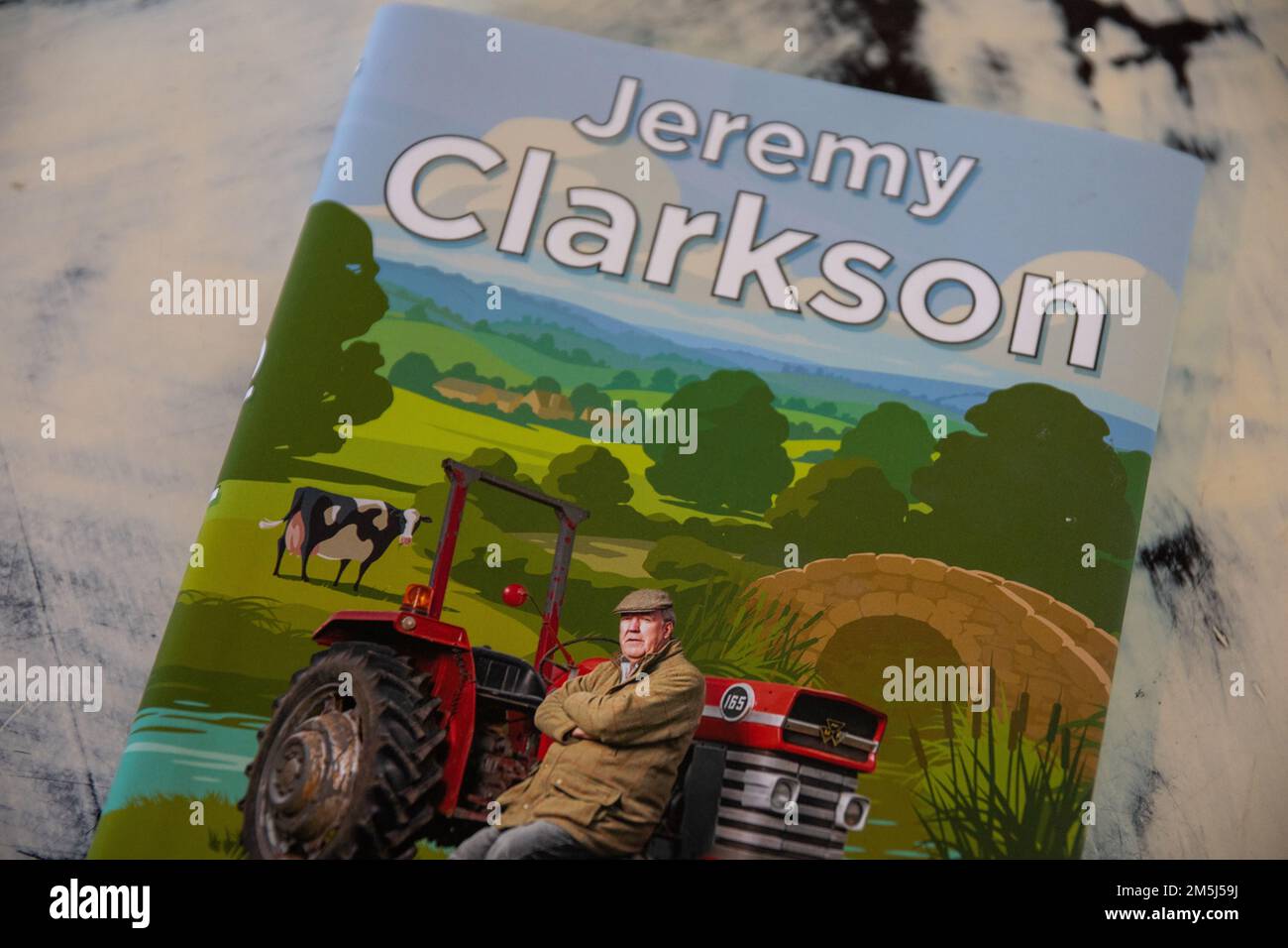 Durham, UK - 29th December 2022: Jeremy Clarkson's book Diddly Squat, a ...