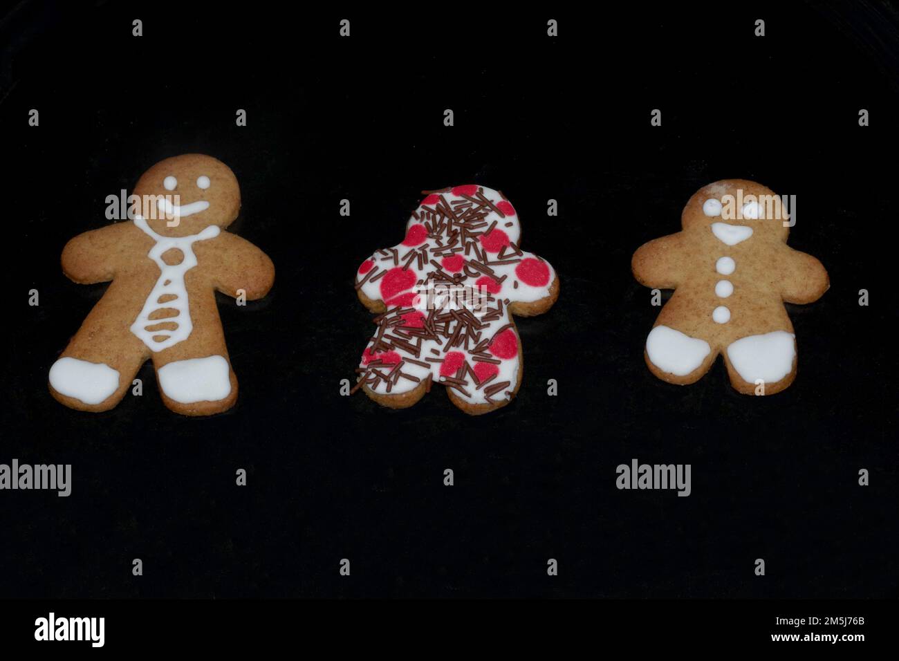 Set christmas gingerbread biscuits hi-res stock photography and images ...