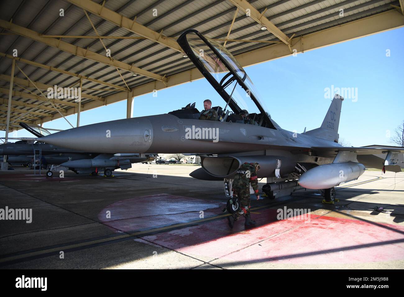 Cadets from The Georgetown University Army ROTC program, also known as ...