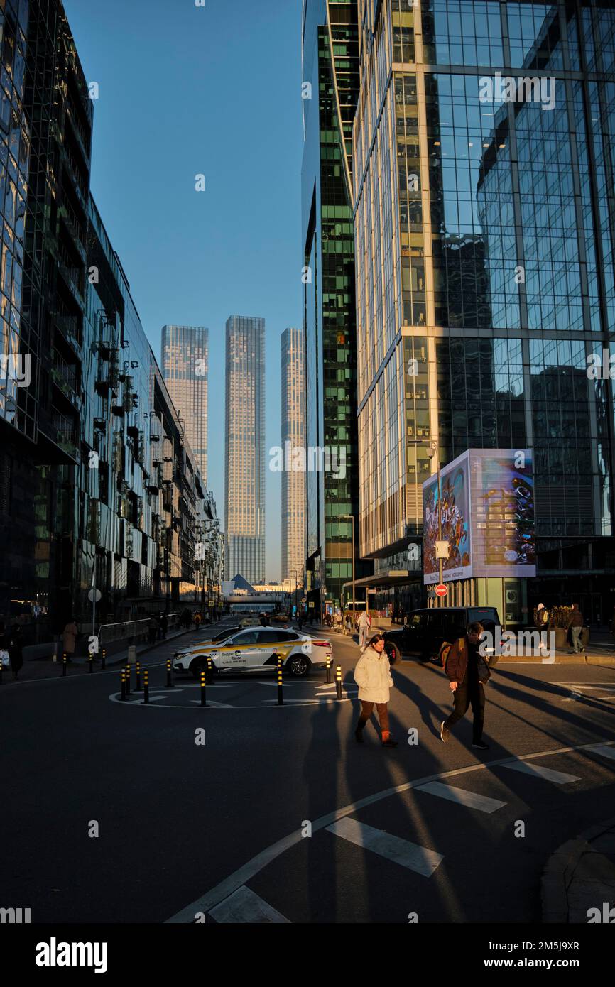 People crossing the street in Moscow International Business Centre ...