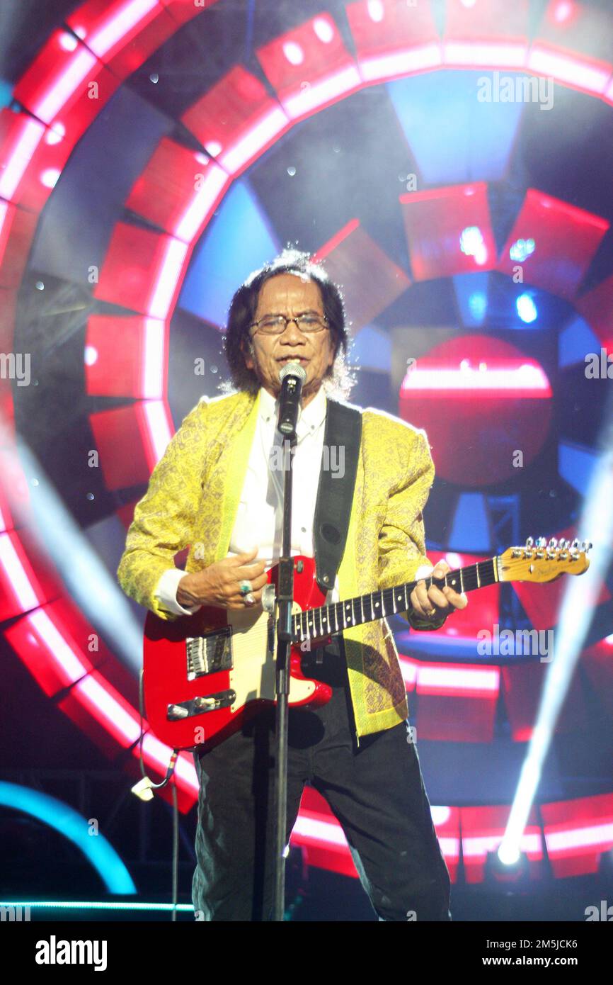 Koes plus hi-res stock photography and images - Alamy