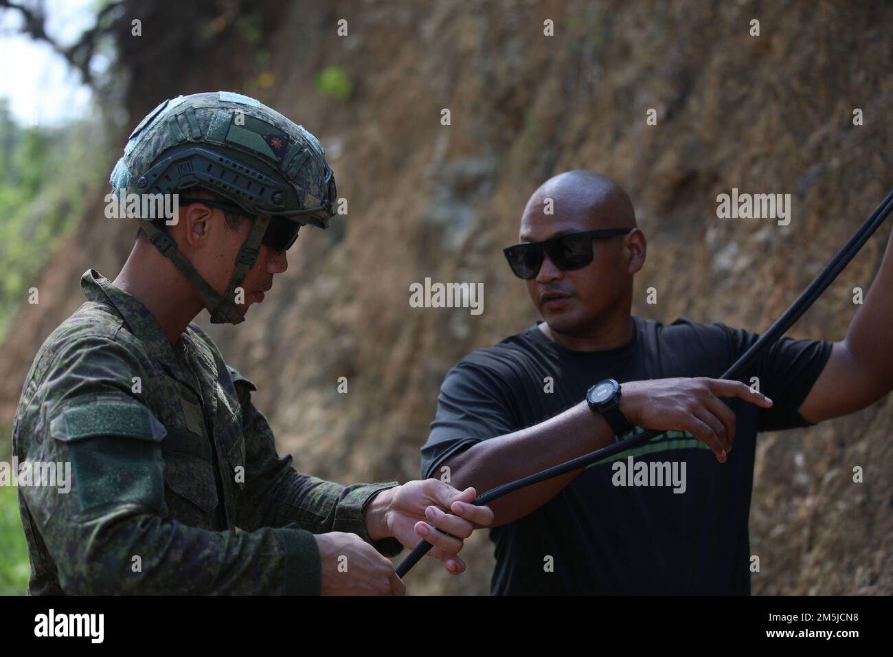 U.S. Army Jungle Course Instructor assigned to 25th Infantry Division ...