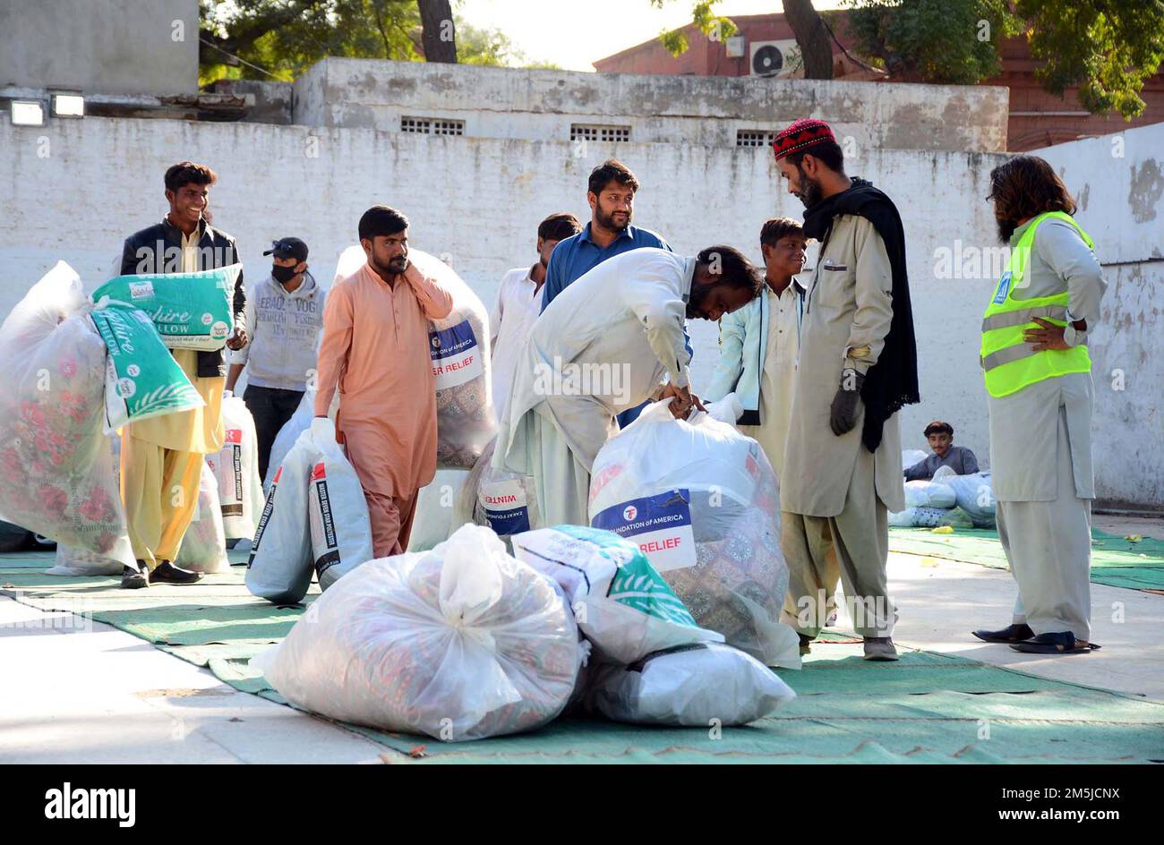 Ration bags hi-res stock photography and images - Alamy