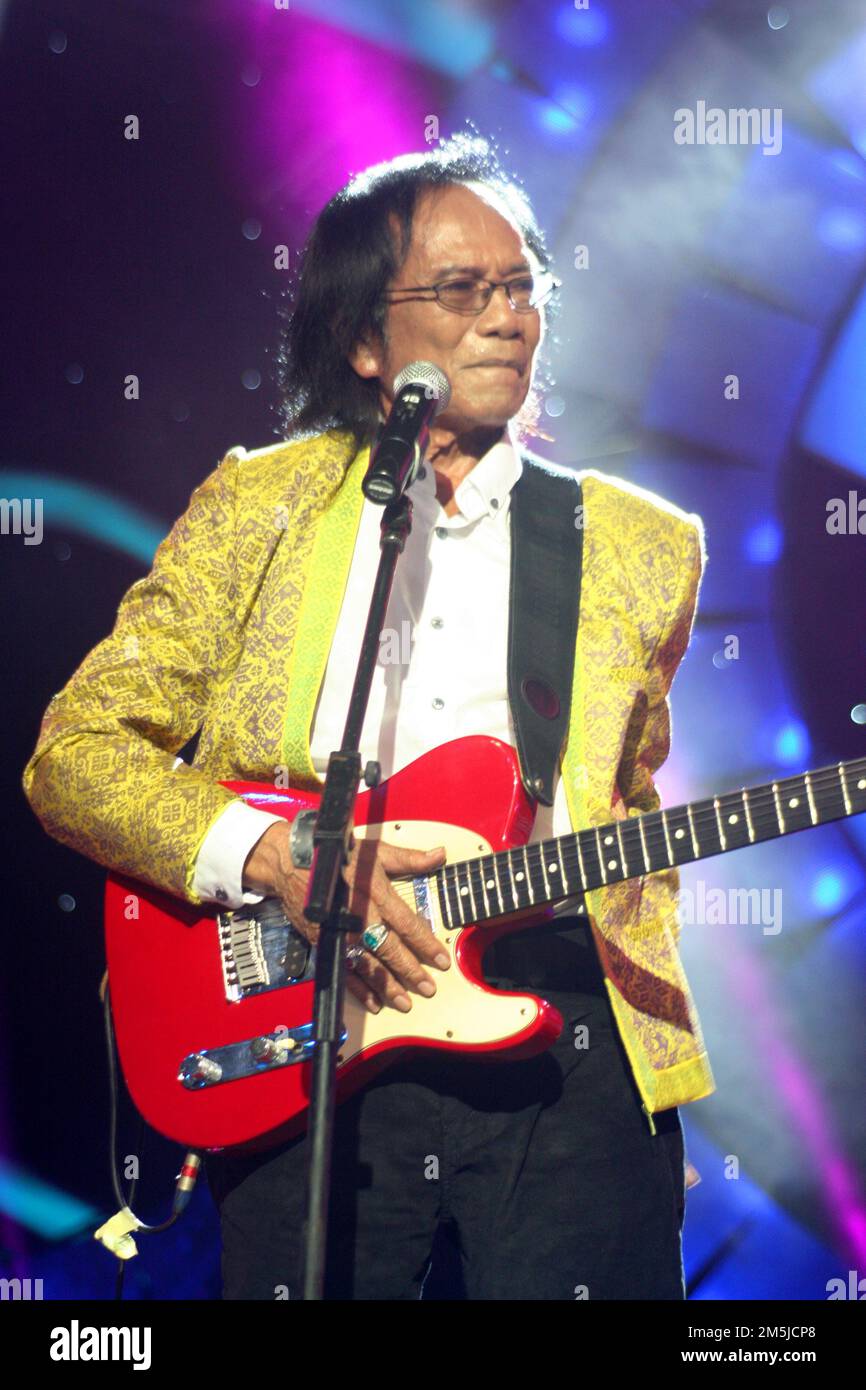 Koes plus hi-res stock photography and images - Alamy