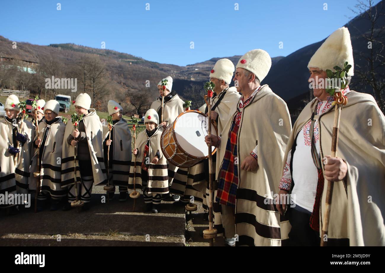 Festive holiday carols circumnavigate the houses of Bov village and ...