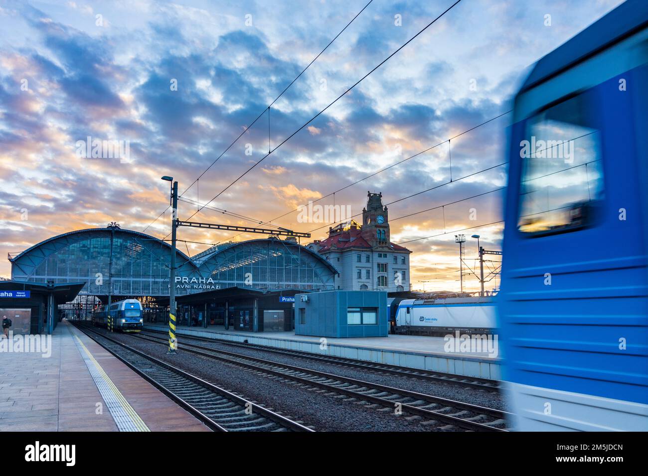 Praha: railway main station Praha hlavni nadrazi, trains in , Prague ...