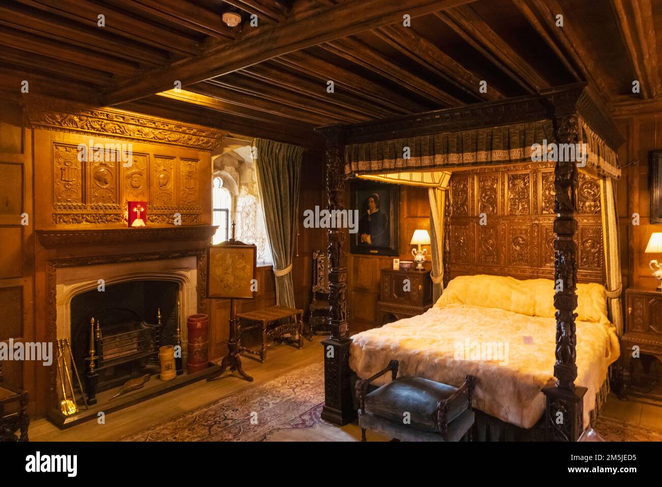 UK. England,Kent,Hever Castle, King Henry VIII Bedroom Stock Photo - Alamy