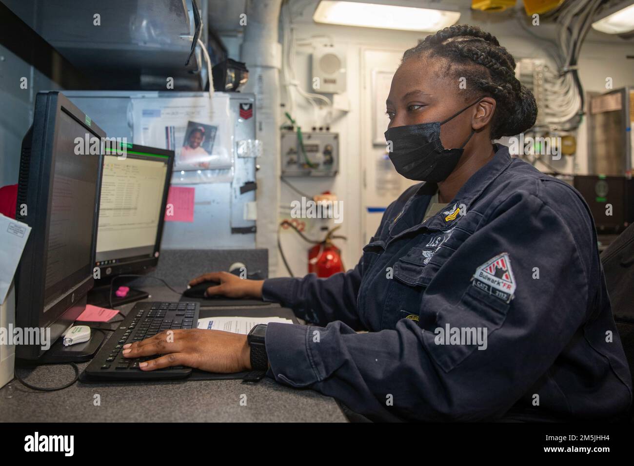 220319-N-KW492-1041 PHILIPPINE SEA (March 19, 2022) Navy Counselor ...