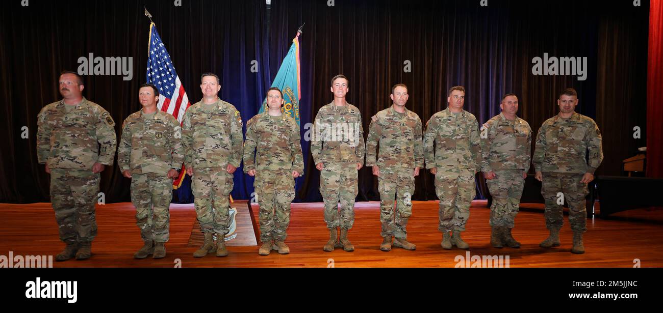 Competitors pose for a photo with Training and Doctrine Command Command ...